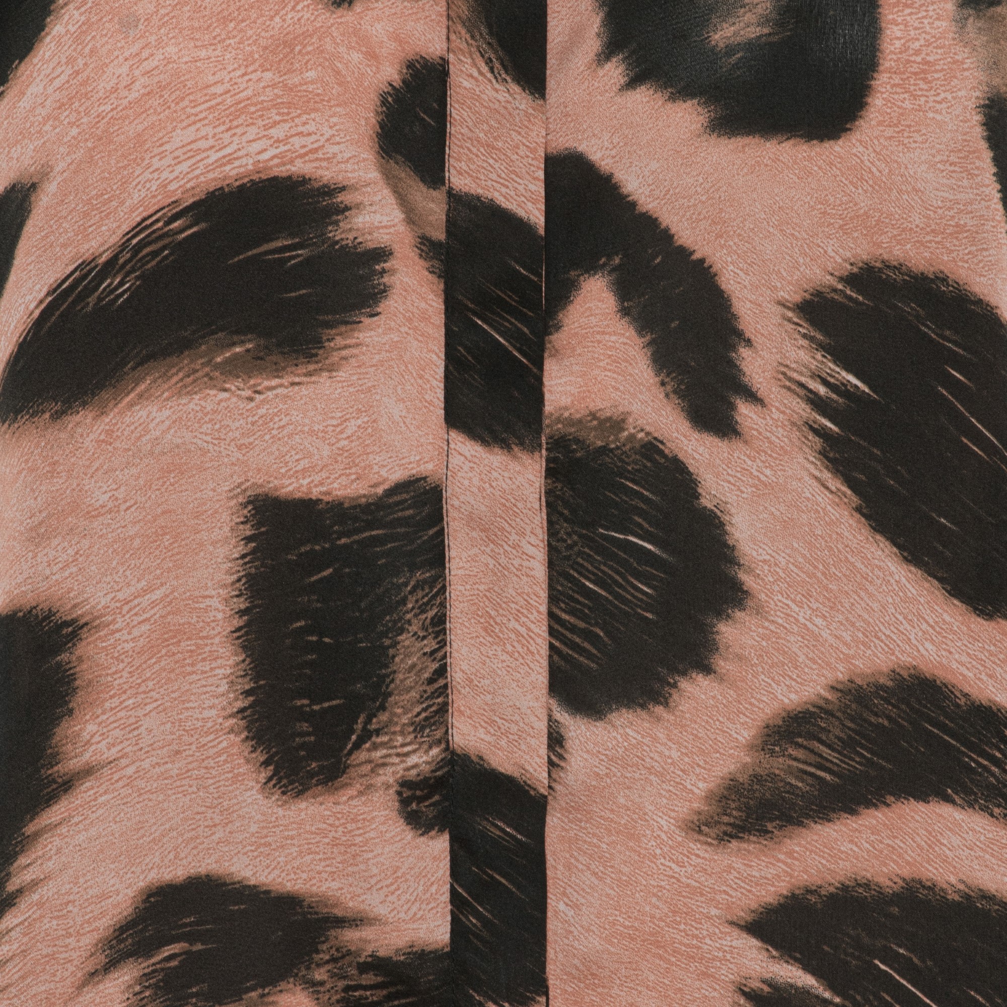 Cornelia Shirt – Blush Maxi Leo | KARMAMIA Copenhagen